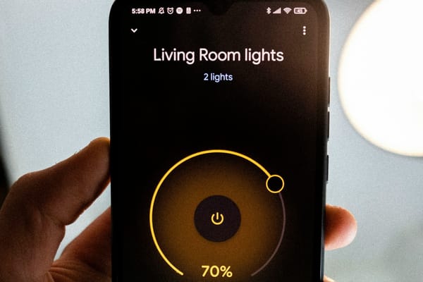 WHAT IS: Smart Home